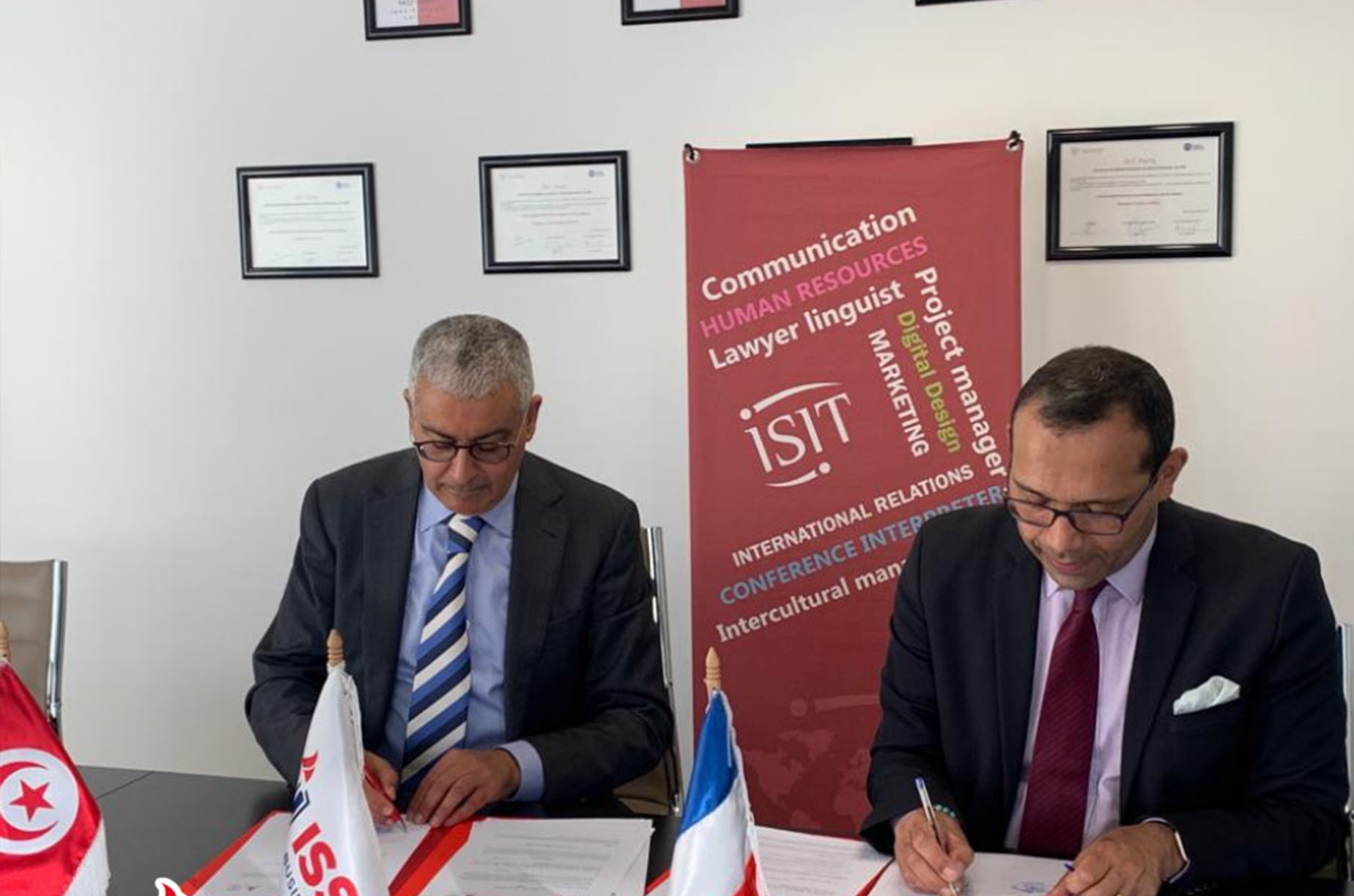 Signature de convention de partenariat entre l'ISSCA et l'ISIT Paris ...